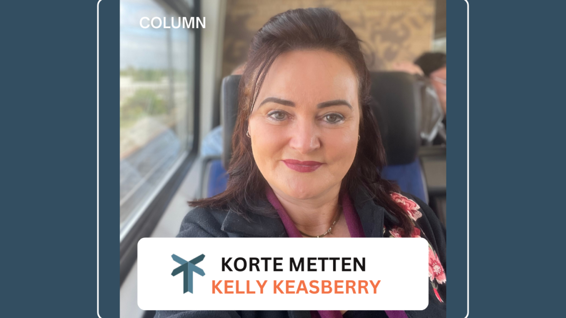 Korte Metten: Dozen vol verhalen | Kelly Keasberry | Theologie.nl